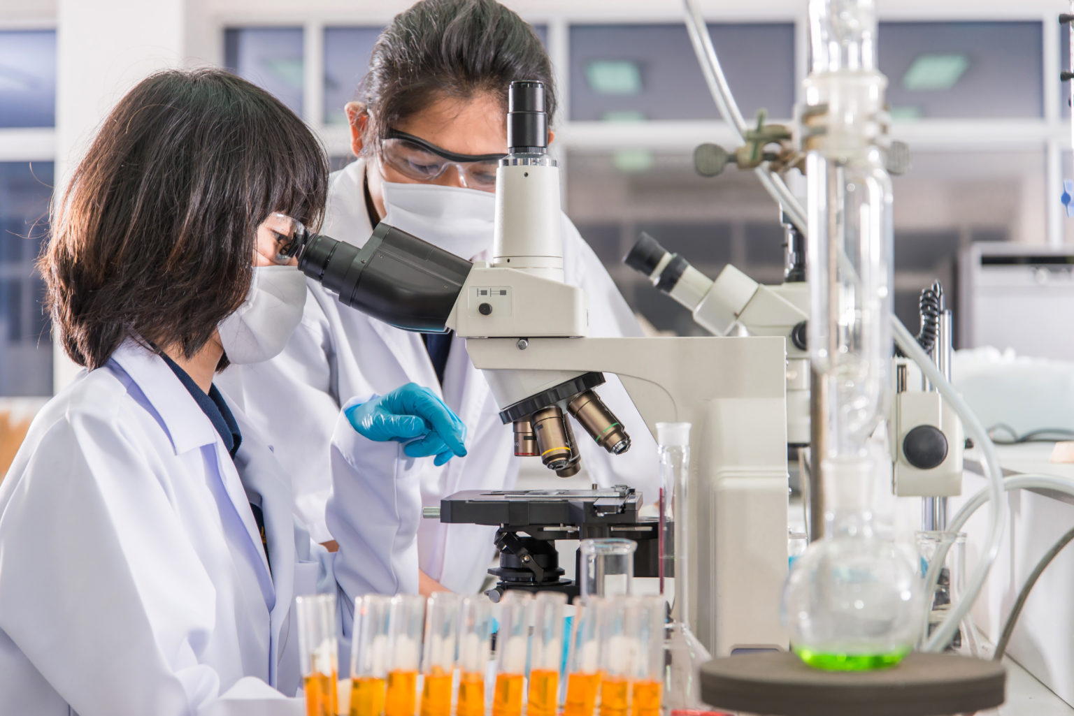 Scientists Attempt an Honest Look at Why We Trust Science Less | Mind ...