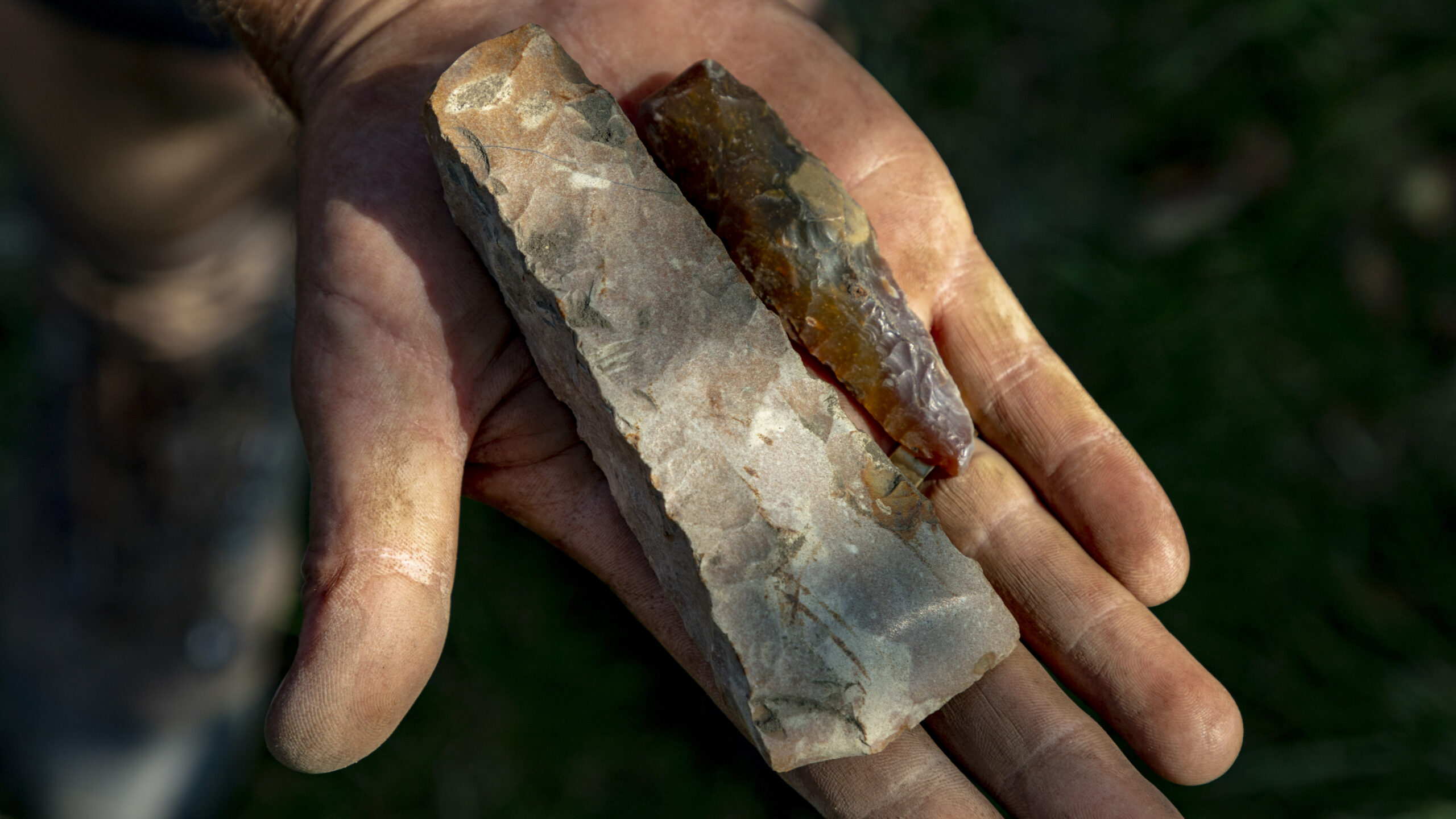 Researchers: Early Humans Chose Their Toolmaking Rocks With Care | Mind ...